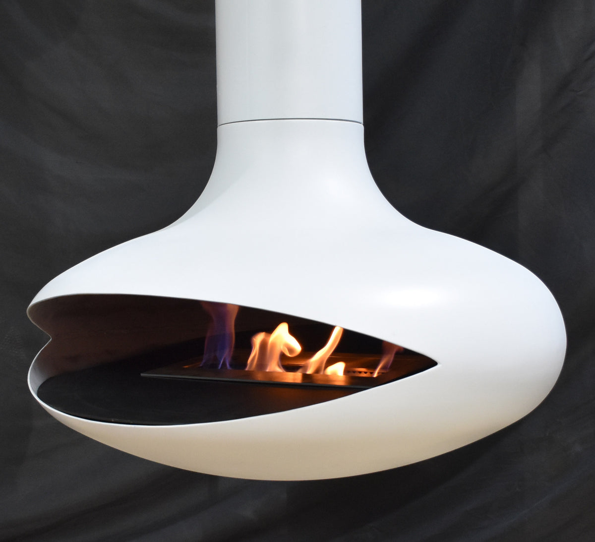 Zen Elegante Suspended Fireplace Hanging Fireplace Floating Fireplace ...